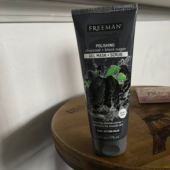 Freeman | Skincare | Freeman Polishing Charcoal Black Sugar Gel Mask ...